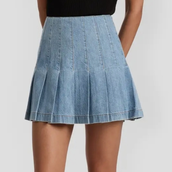 Alice + Olivia | Skirts | Alice Olivia Carter Pleated Denim Miniskirt ...